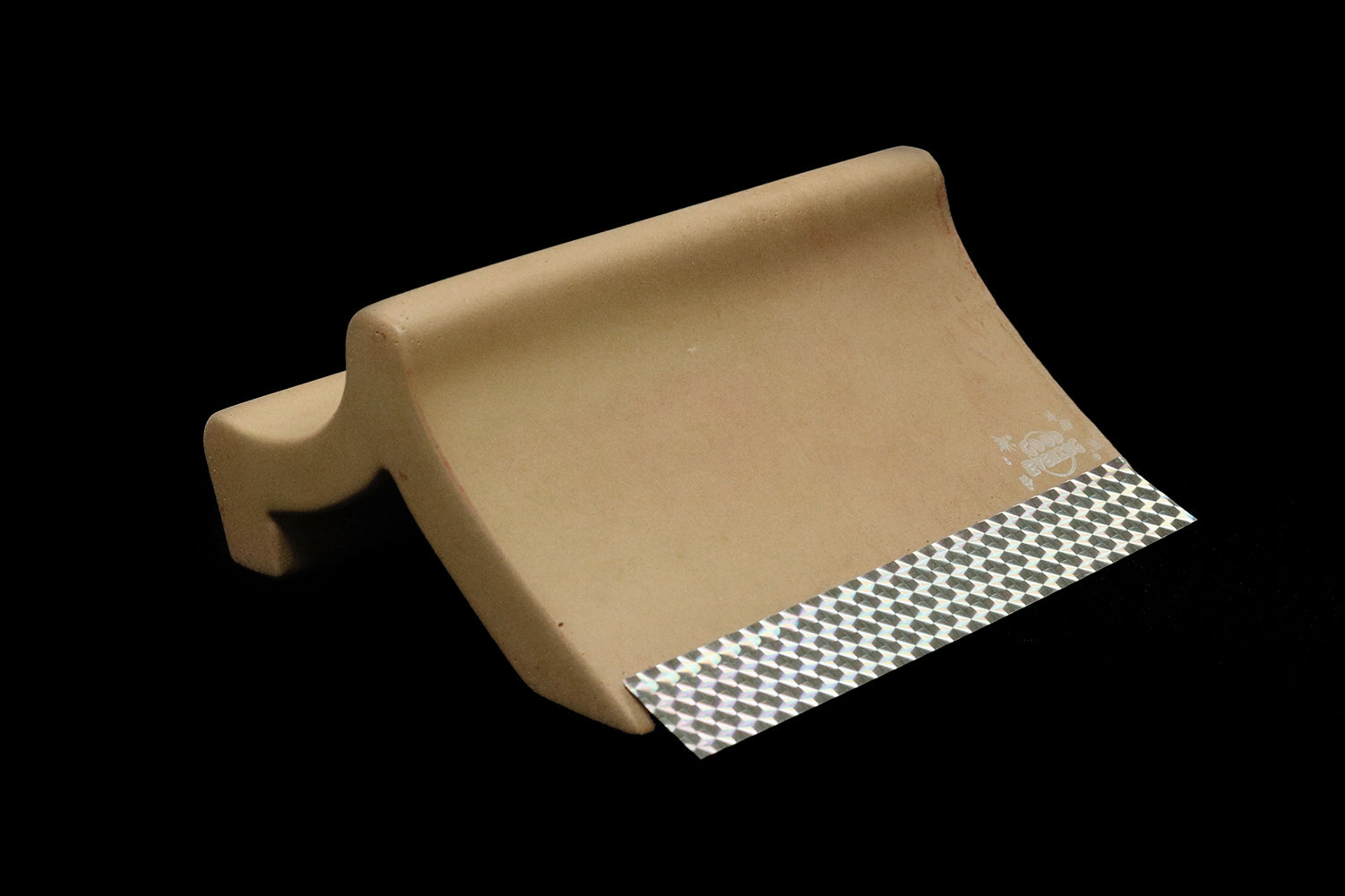Atlantis Bench – Good Evening Concrete
