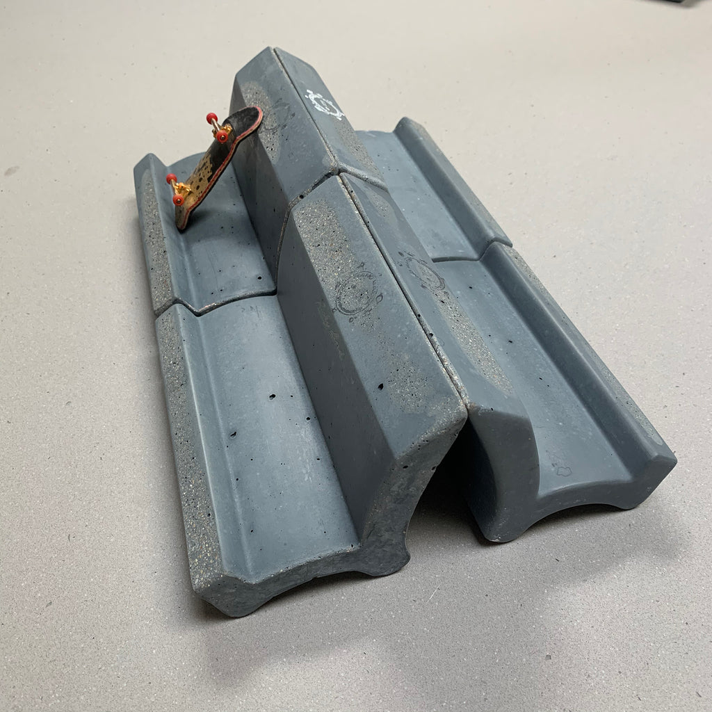 Atlantis Bench – GOODEVENINGCONCRETE