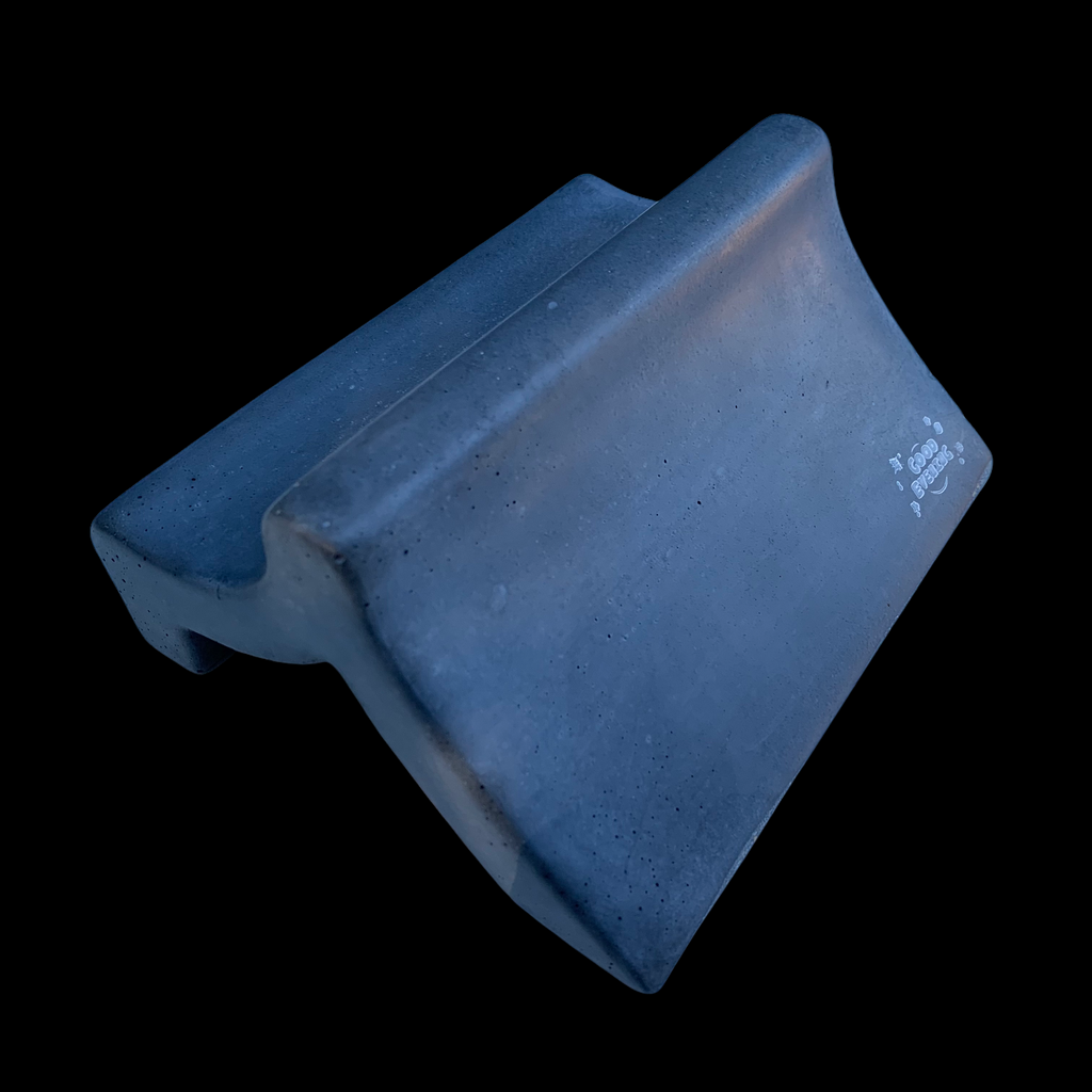 Atlantis Bench – GOODEVENINGCONCRETE